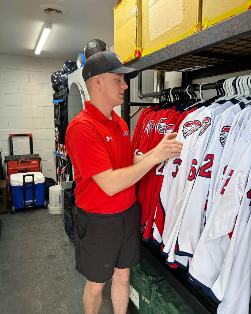 Critchfield named as Head Trainer | Walkerton Capitals
